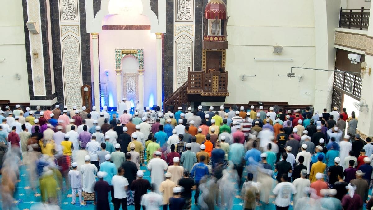 Tarawih Prayer - IslamOnline