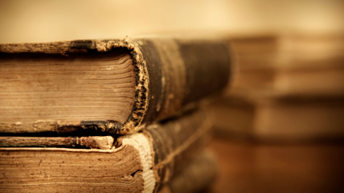 "This Religion is Easy": Understanding Moderation in Islam through Hadith