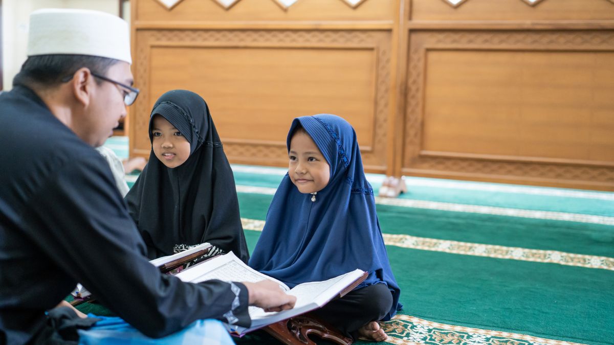 Belief Building: Safeguarding Our Children’s Futures - IslamOnline